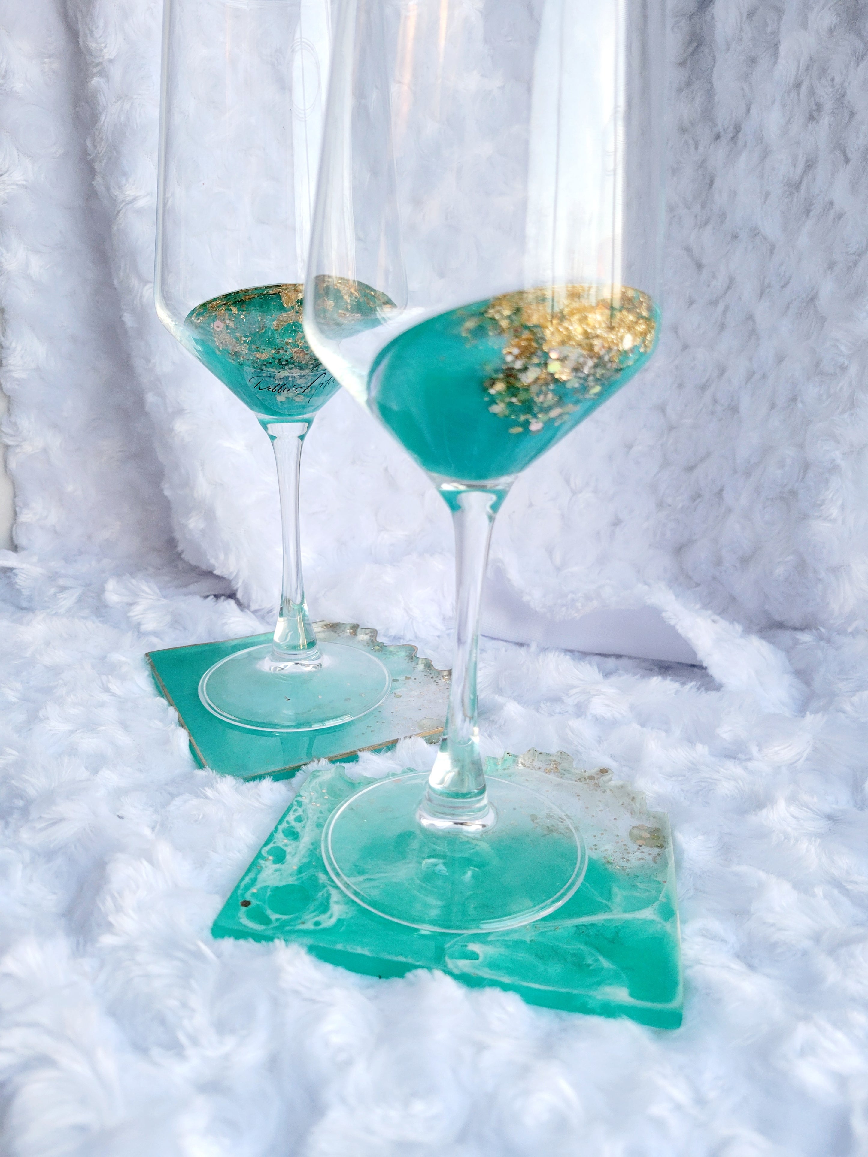 Glam Wine Glass-Teal – Debbie's Artistry